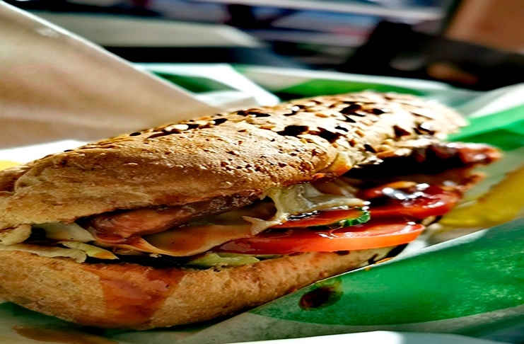 Únete al Equipo de Subway: Descubre Cómo Solicitar Vacantes